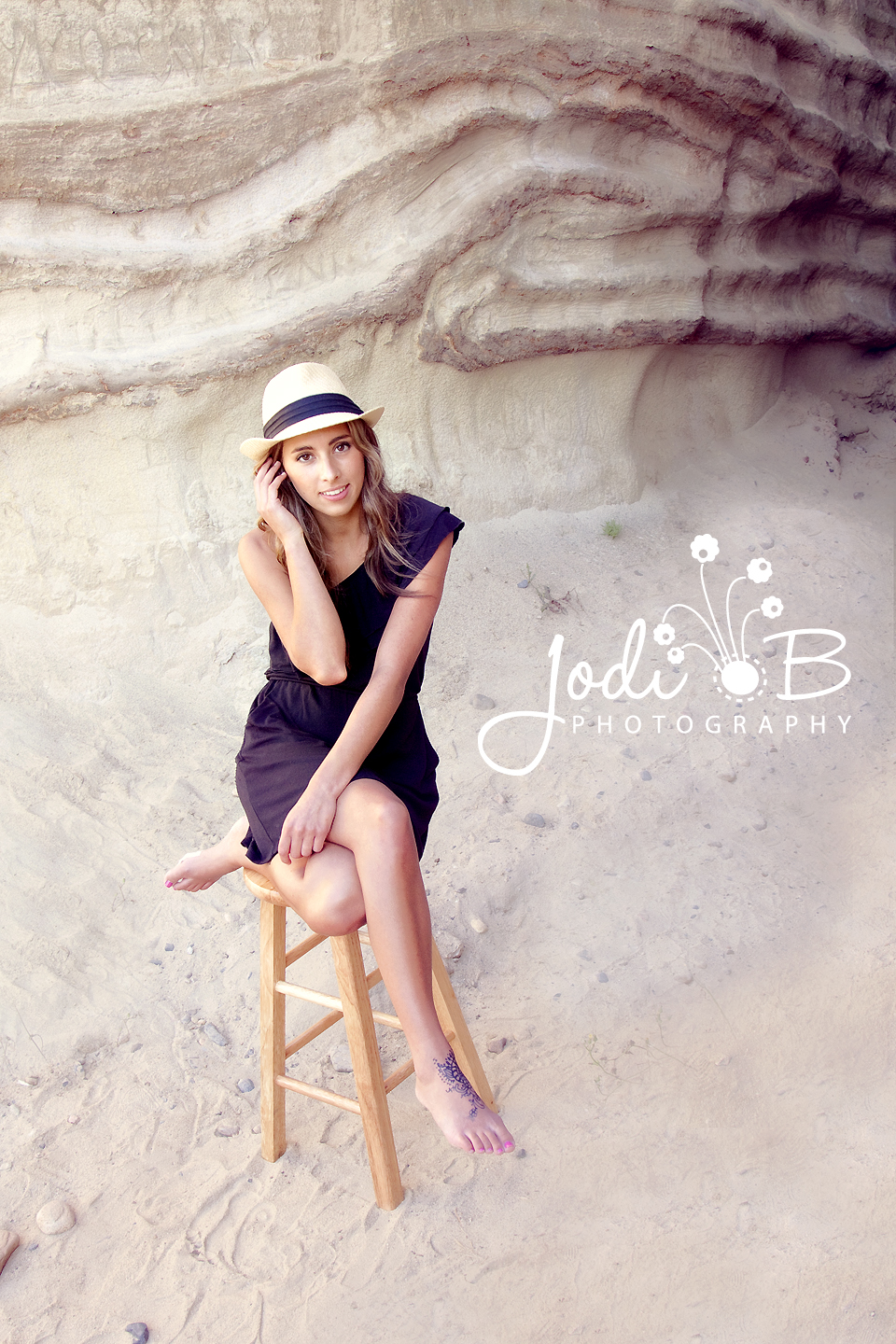 san clemente senior photographer // danica’s senior session (sneak peek)!